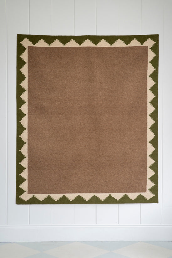 Arrow Rugs – Studio Hám