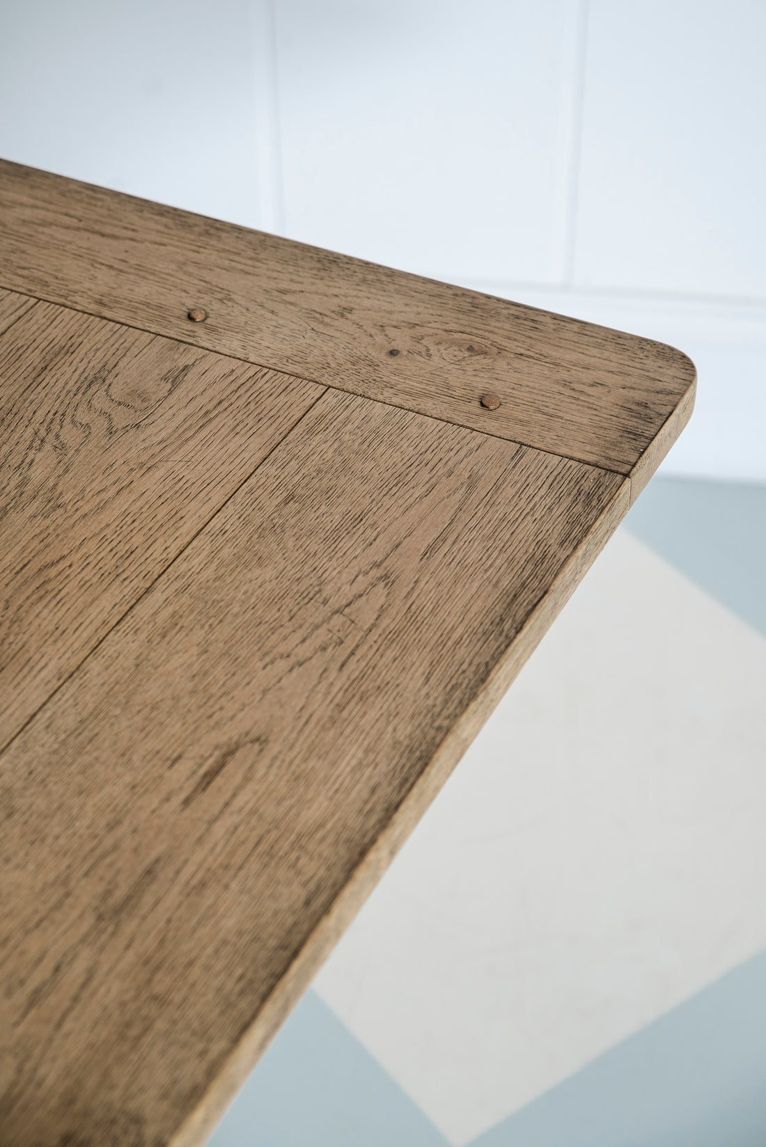 The Family Table - California Red – Studio Hám