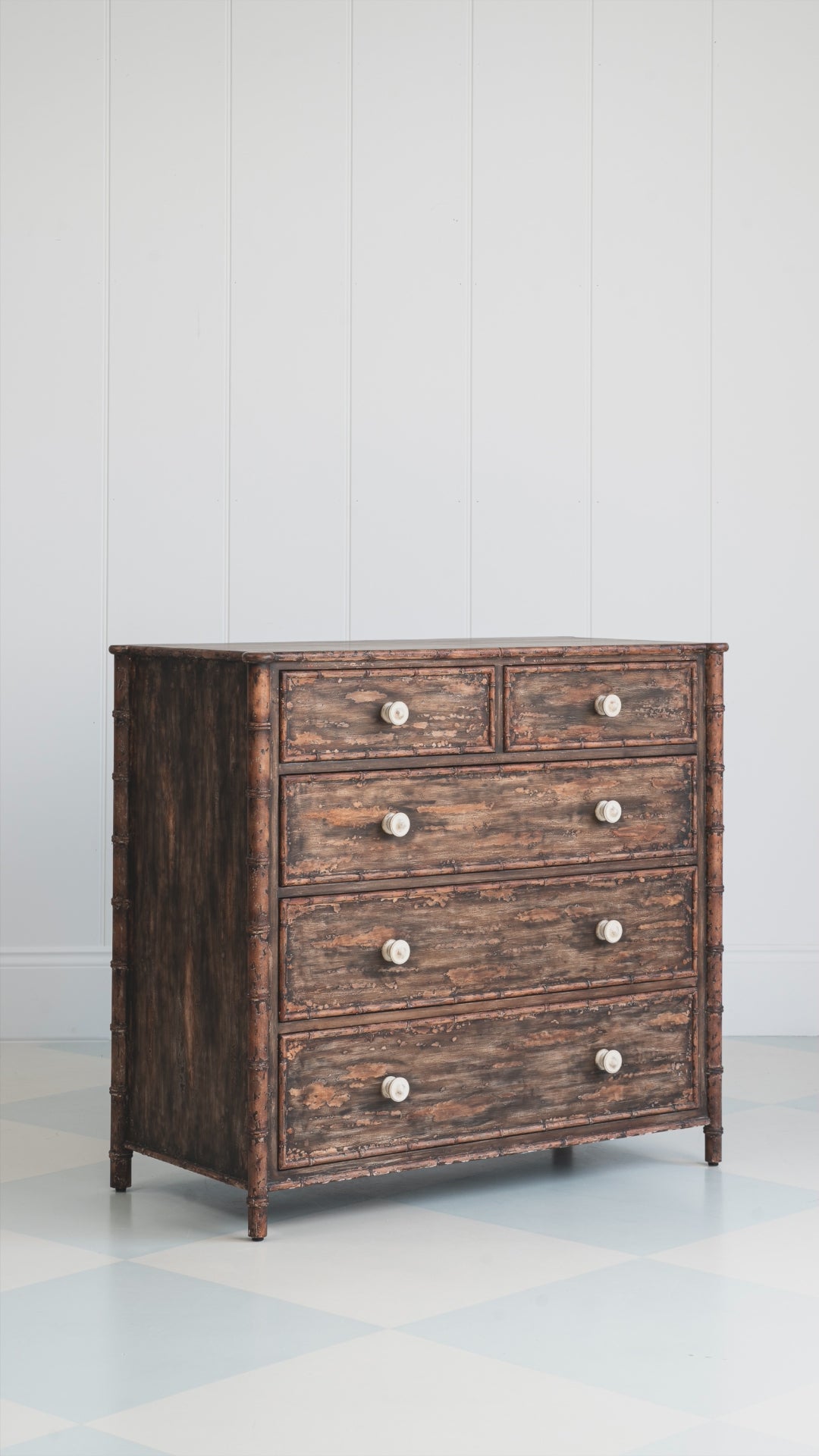 Old Nick's Bamboo Chest – Studio Hám