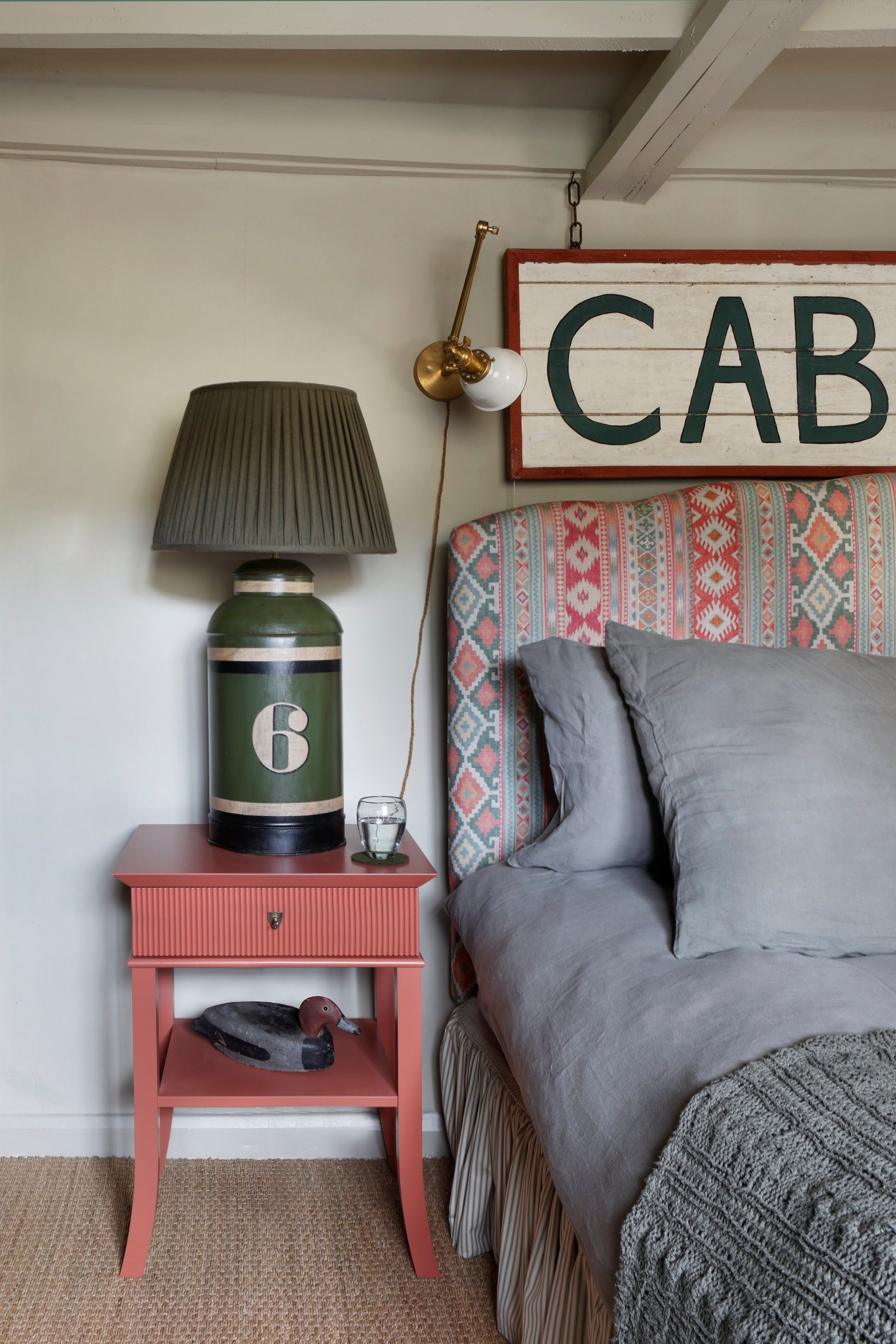 The Mini Harrison Bedside Table – Studio Hám